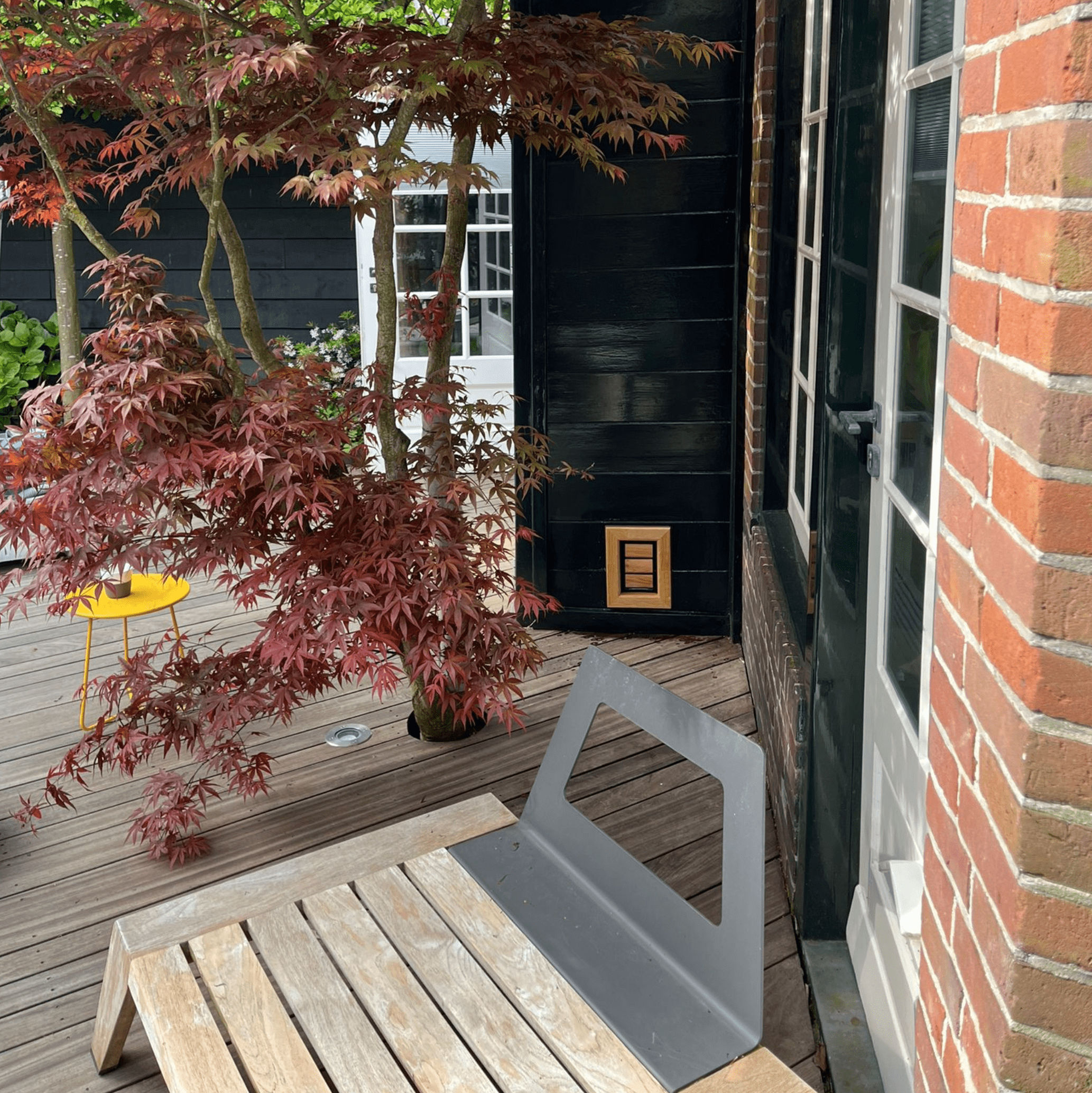Photos of beautiful wooden dog doors and cat flaps - Tomsgates